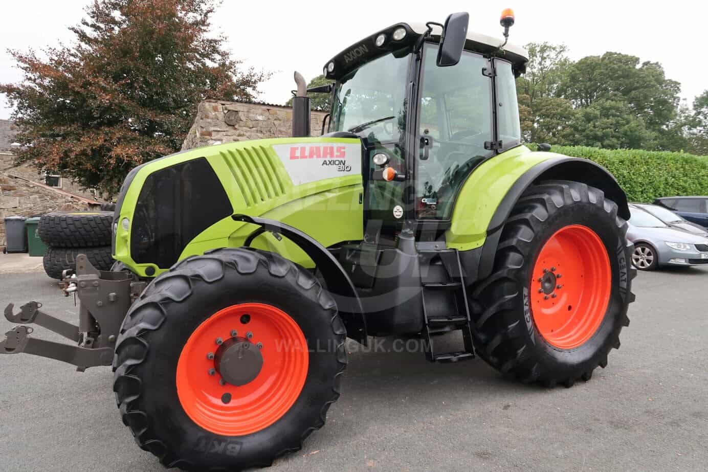 CLAAS AXION 810 - Walling UK